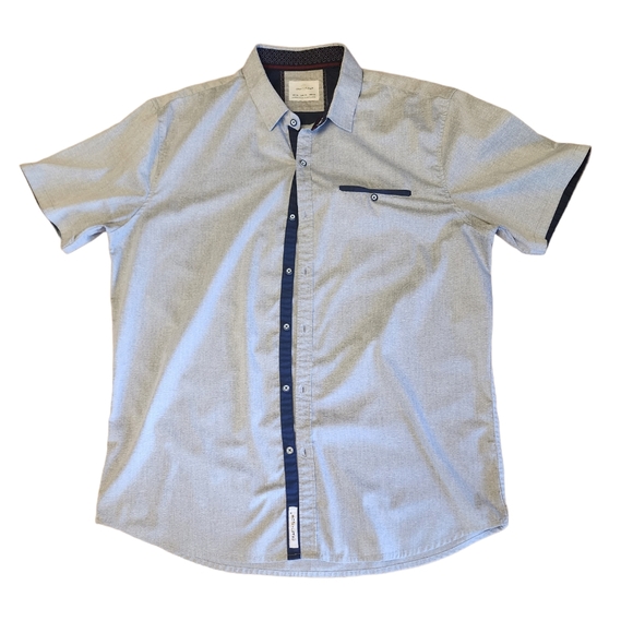 Craft + Flow | Shirts | Craft Flow Xl Mens Button Up Grey With Navy ...